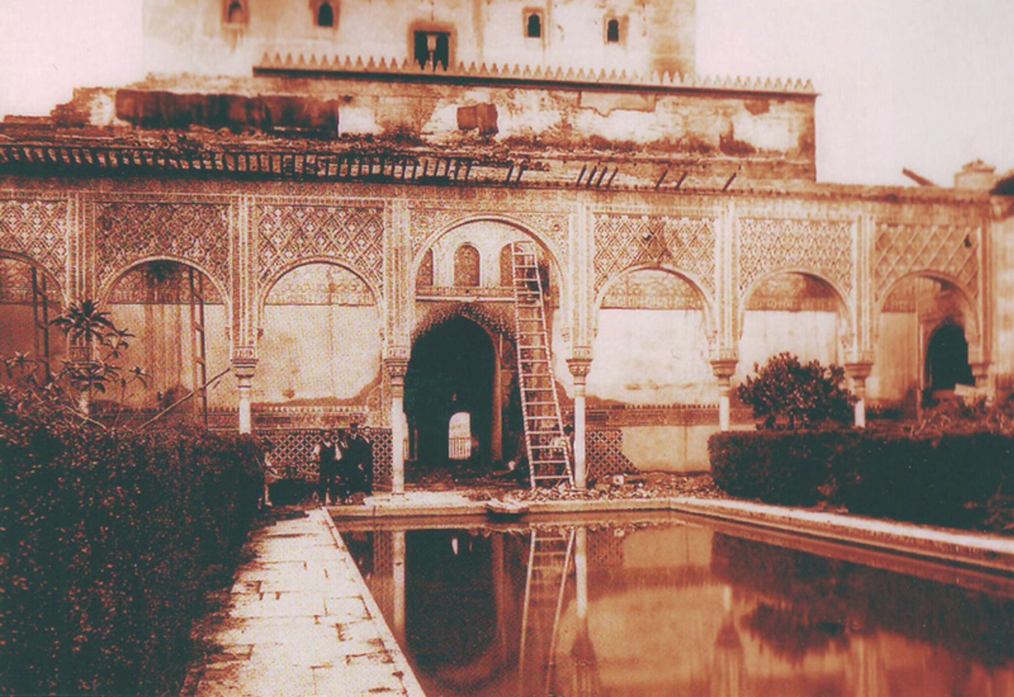 La Alhambra fue olvidada durante siglos: 3 hechos sorprendentes - Enjoy ...